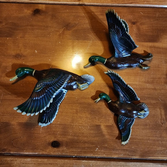 Atlantic Mold | Art | 3 Pc Atlantic Mold Flying Mallards Chalkware ...
